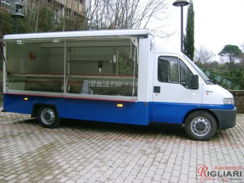 Rigliari Autoveicoli : (Teano)